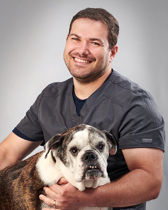 Metropolitan Veterinary Hospital's Staff | Metropolitan Veterinary Hospital
