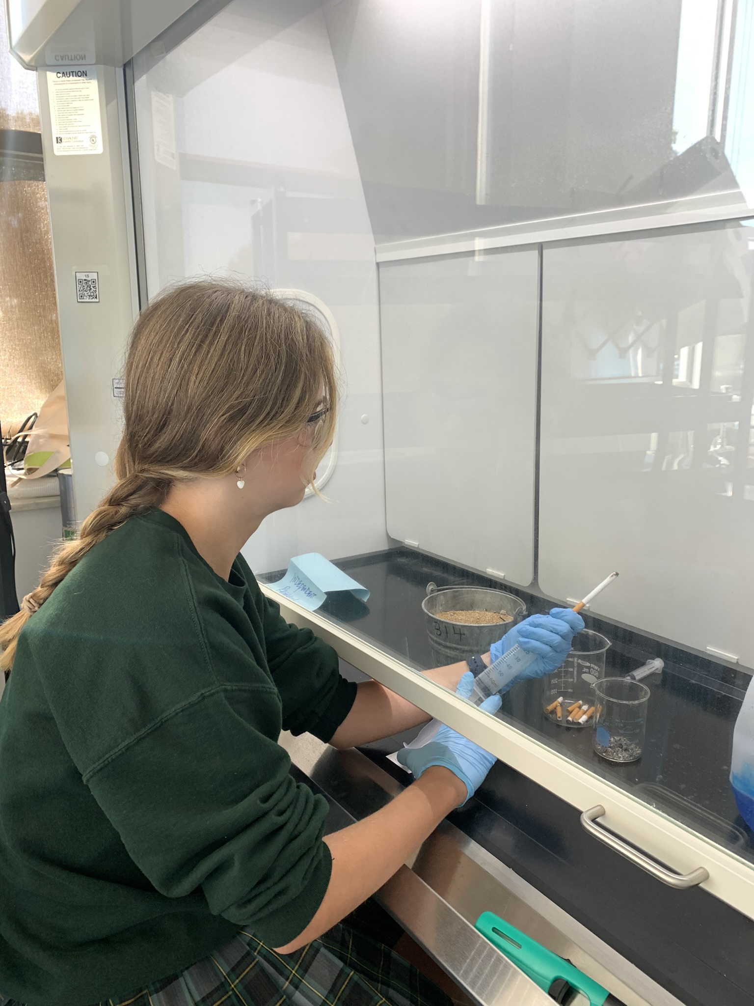 Citizen science as a spark for student-led research | Marine Debris Tracker