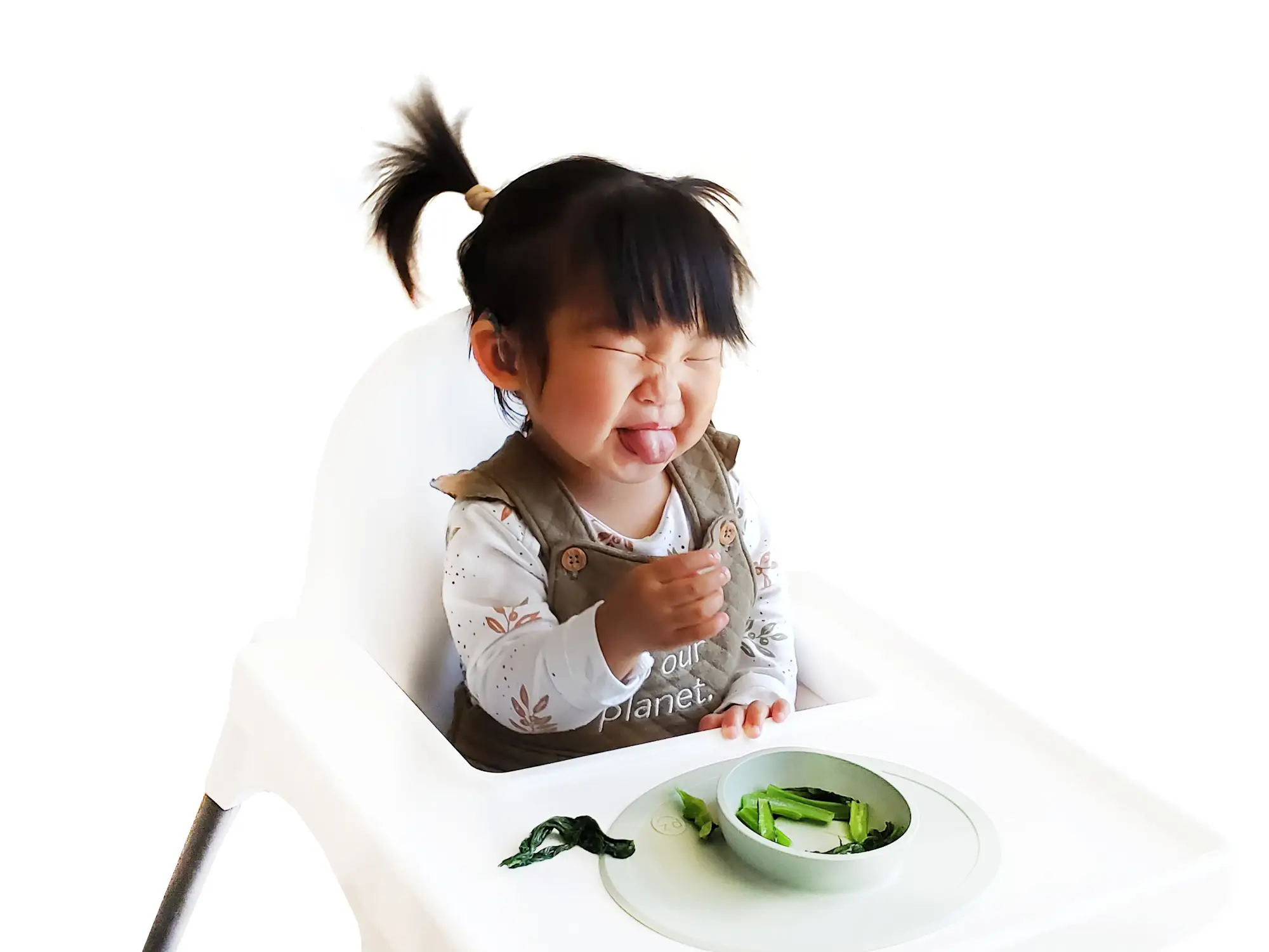 Normal Toddler Mealtime Behaviors - Solid Starts