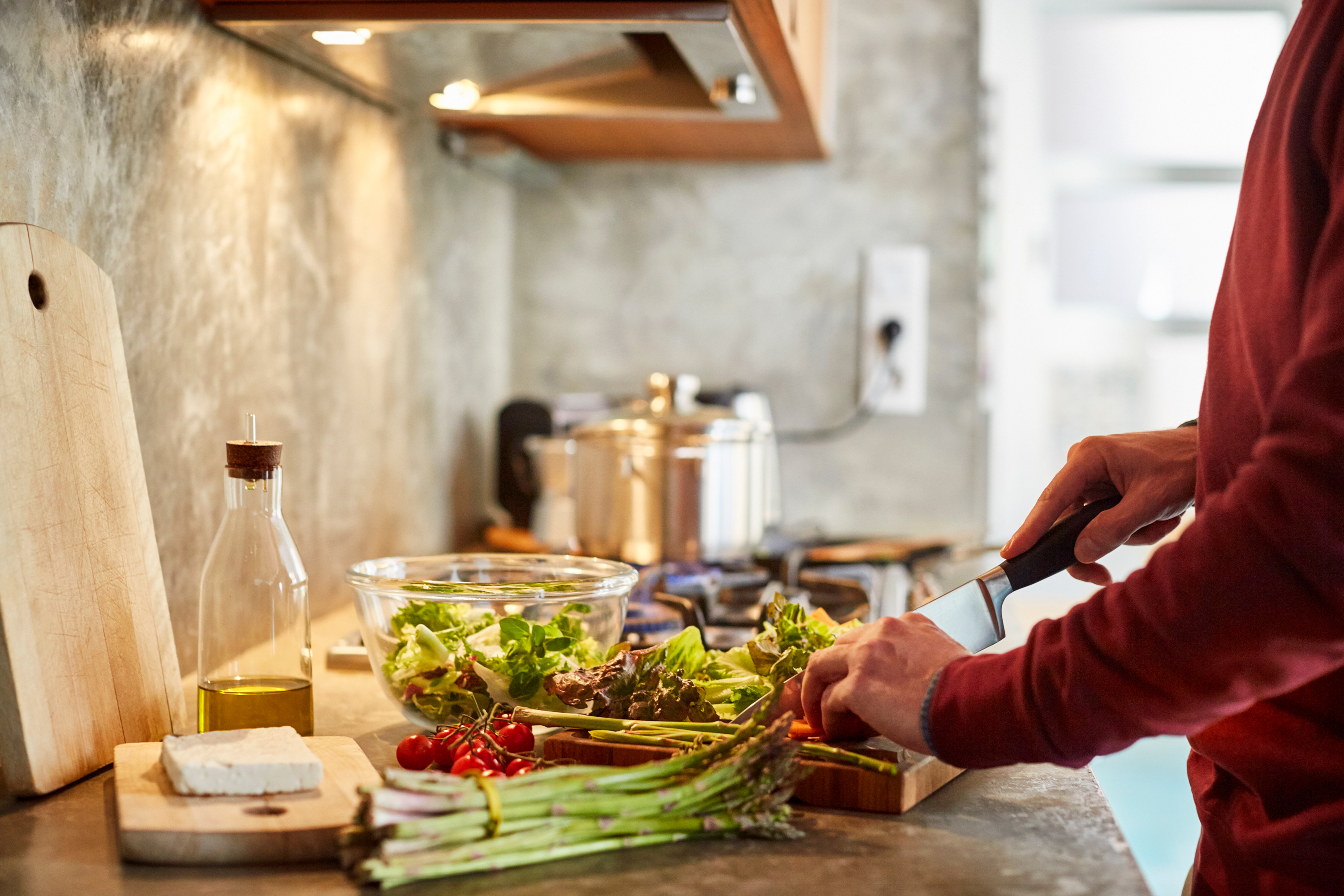 HIV Nutrition: Foods to Eat and Avoid When Living With HIV