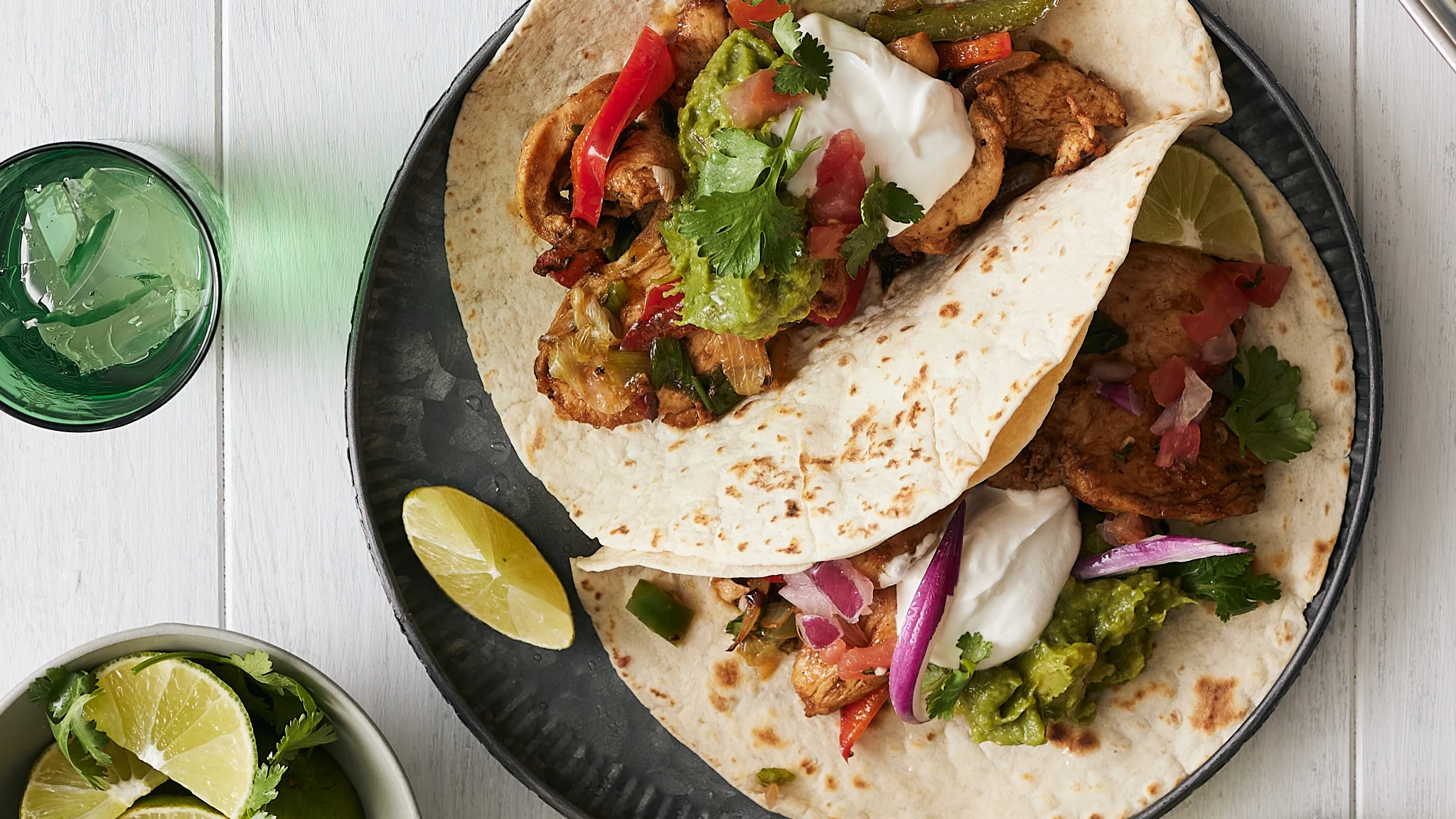 Easy Chicken Fajitas | Fussy Kitchen