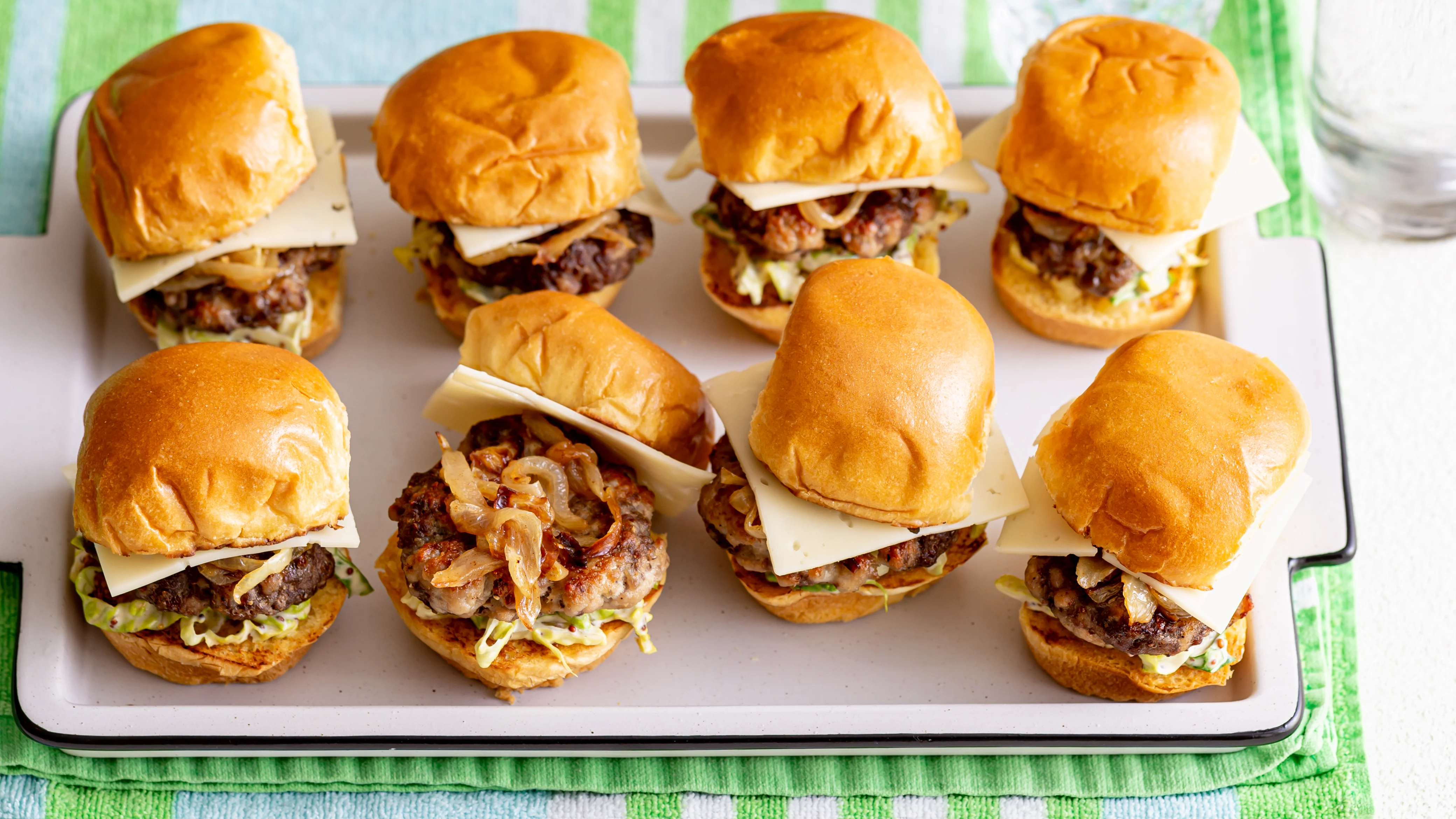 Poolside Sliders | Command Cooking
