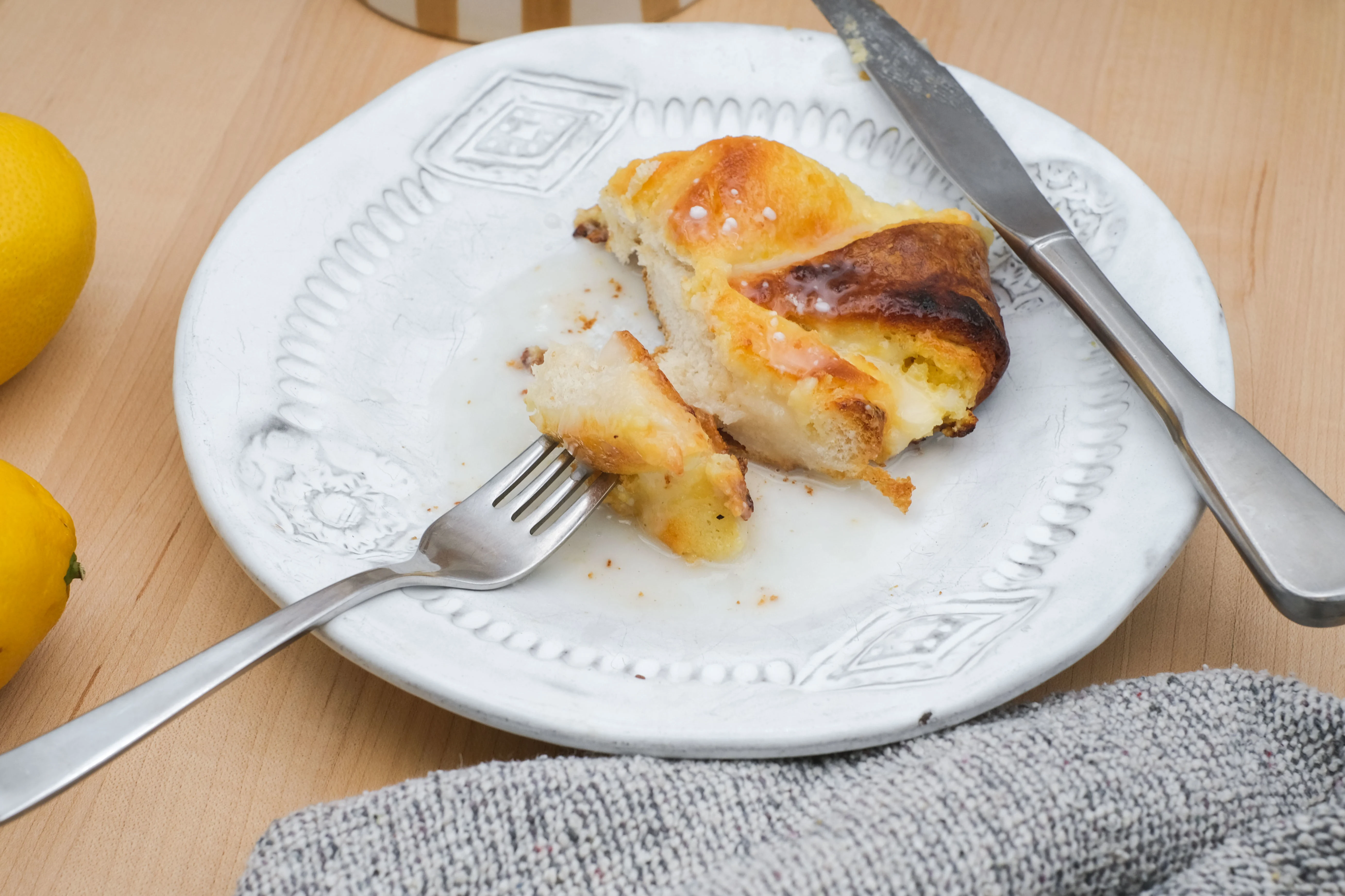 Lemon Cream Cheese Ring | Cooking Professionally