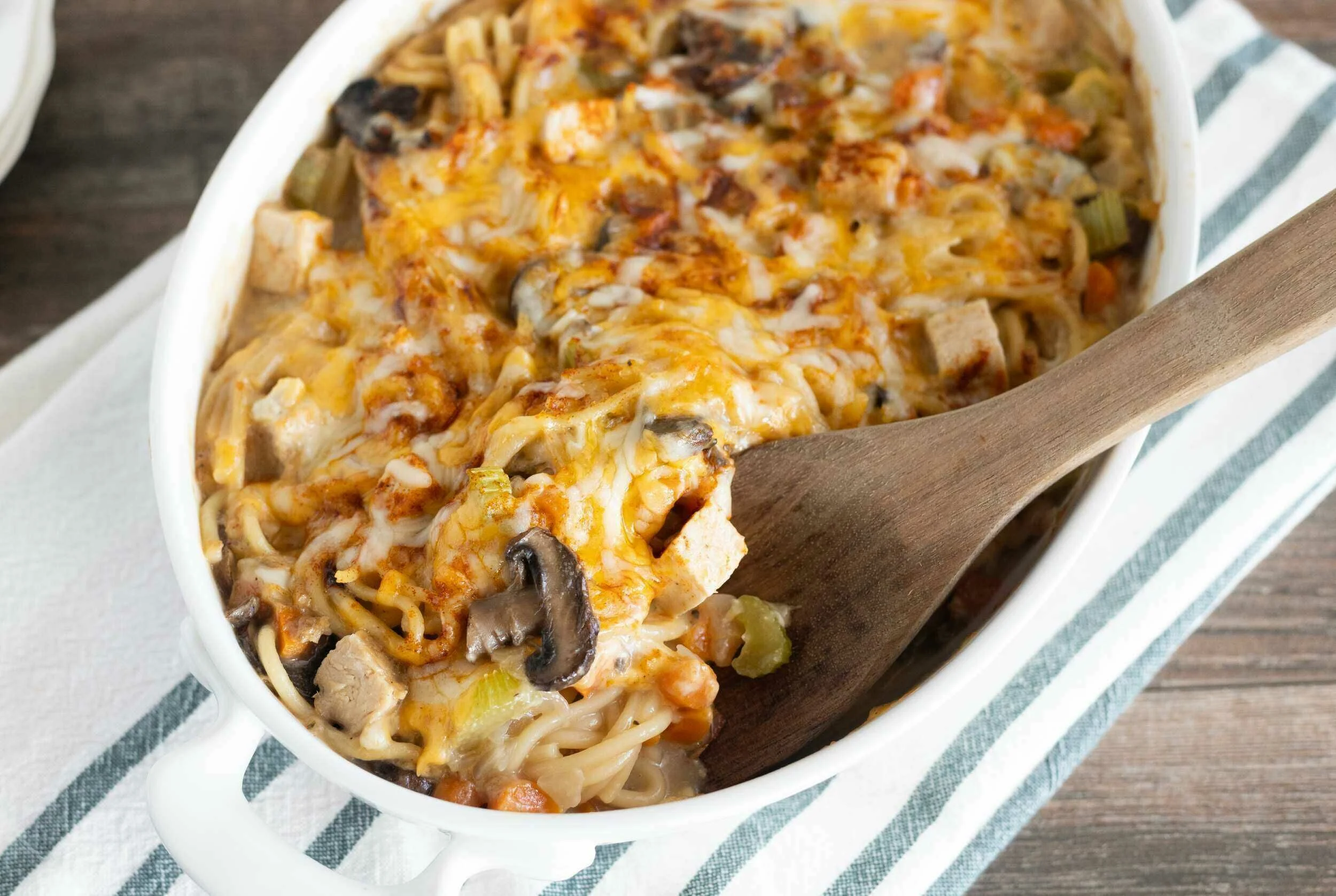 Weeknight Spaghetti Casserole | Command Cooking