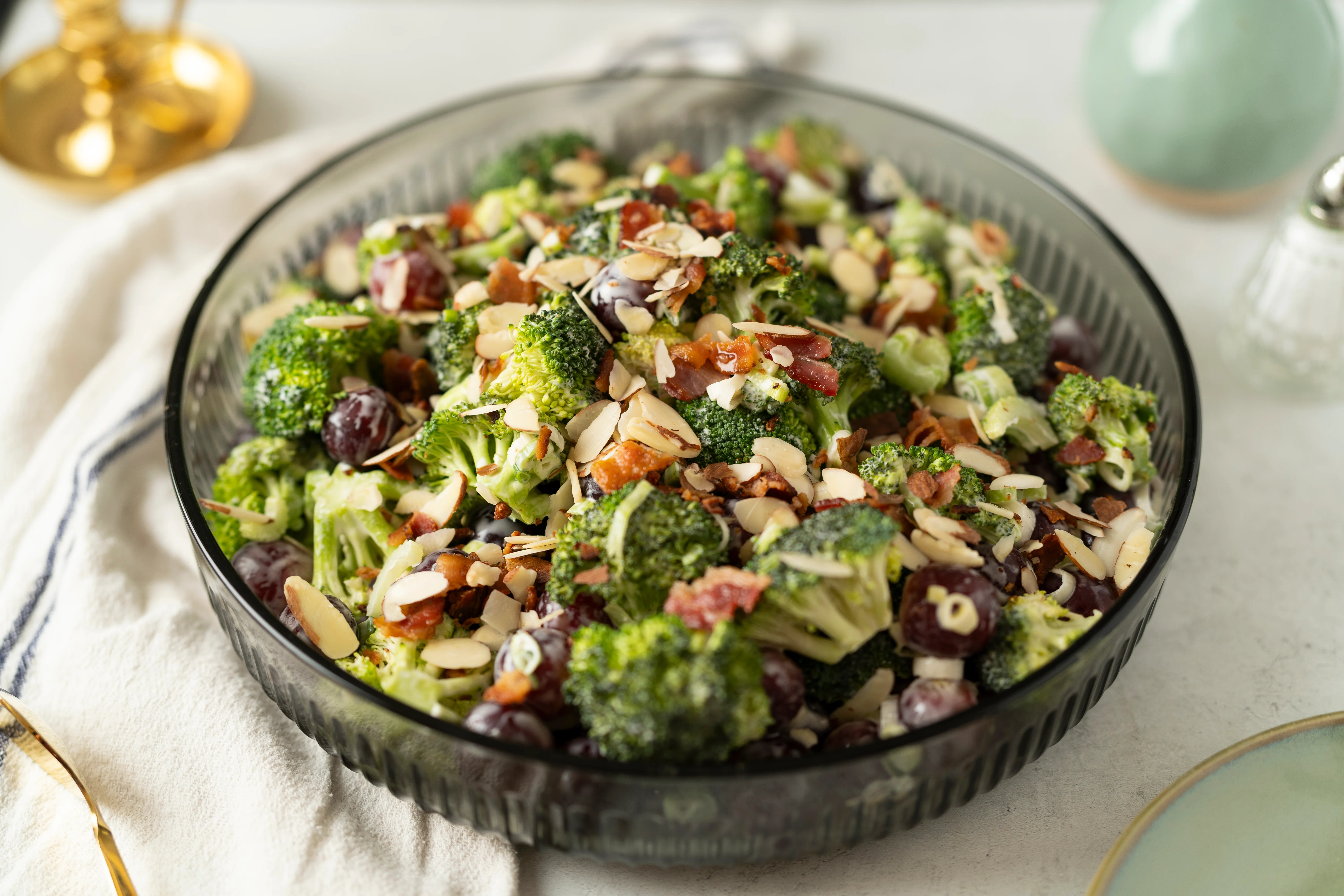 Thanksgiving Broccoli Salad | Mama's Cooking