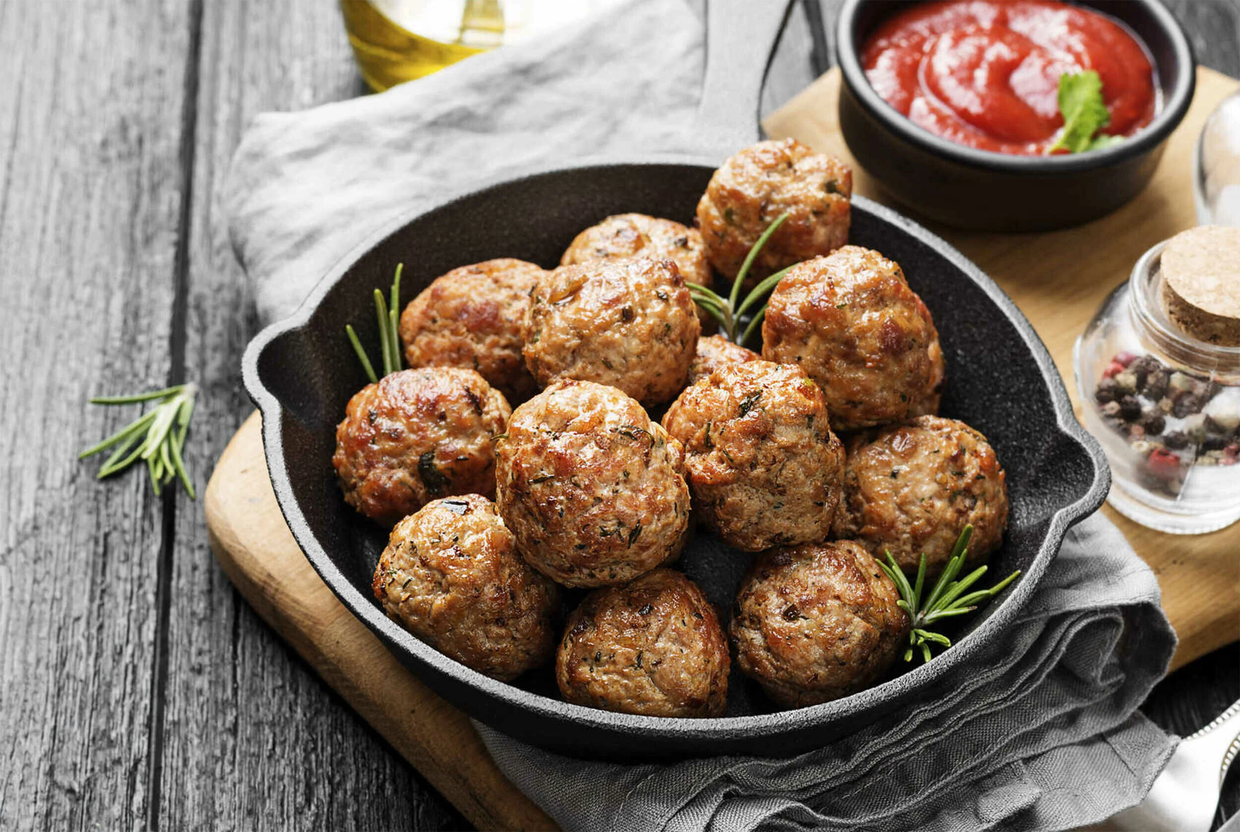 Italian Meatballs | Command Cooking