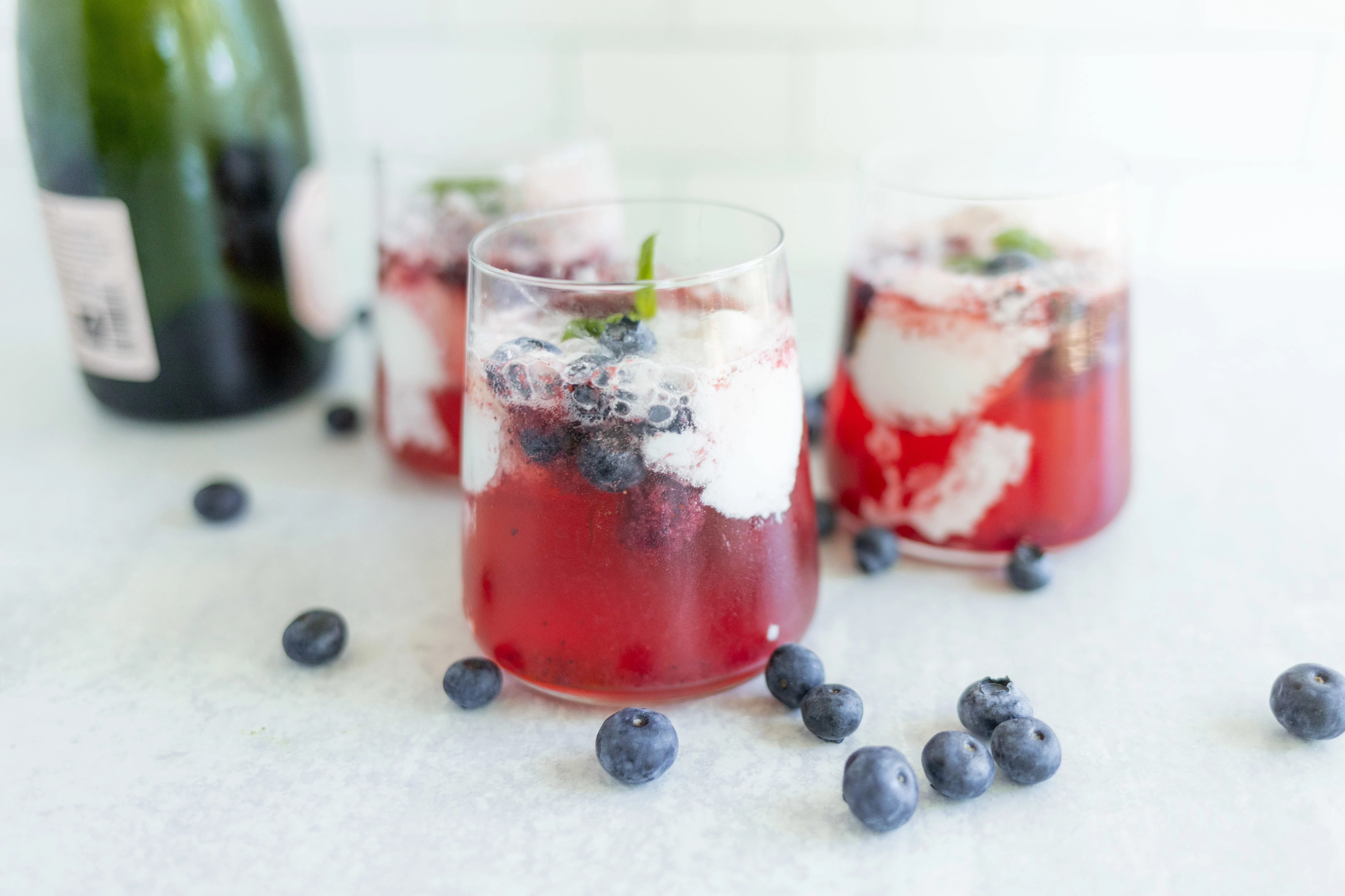 Boozy Summer Floats | Mama's Cooking