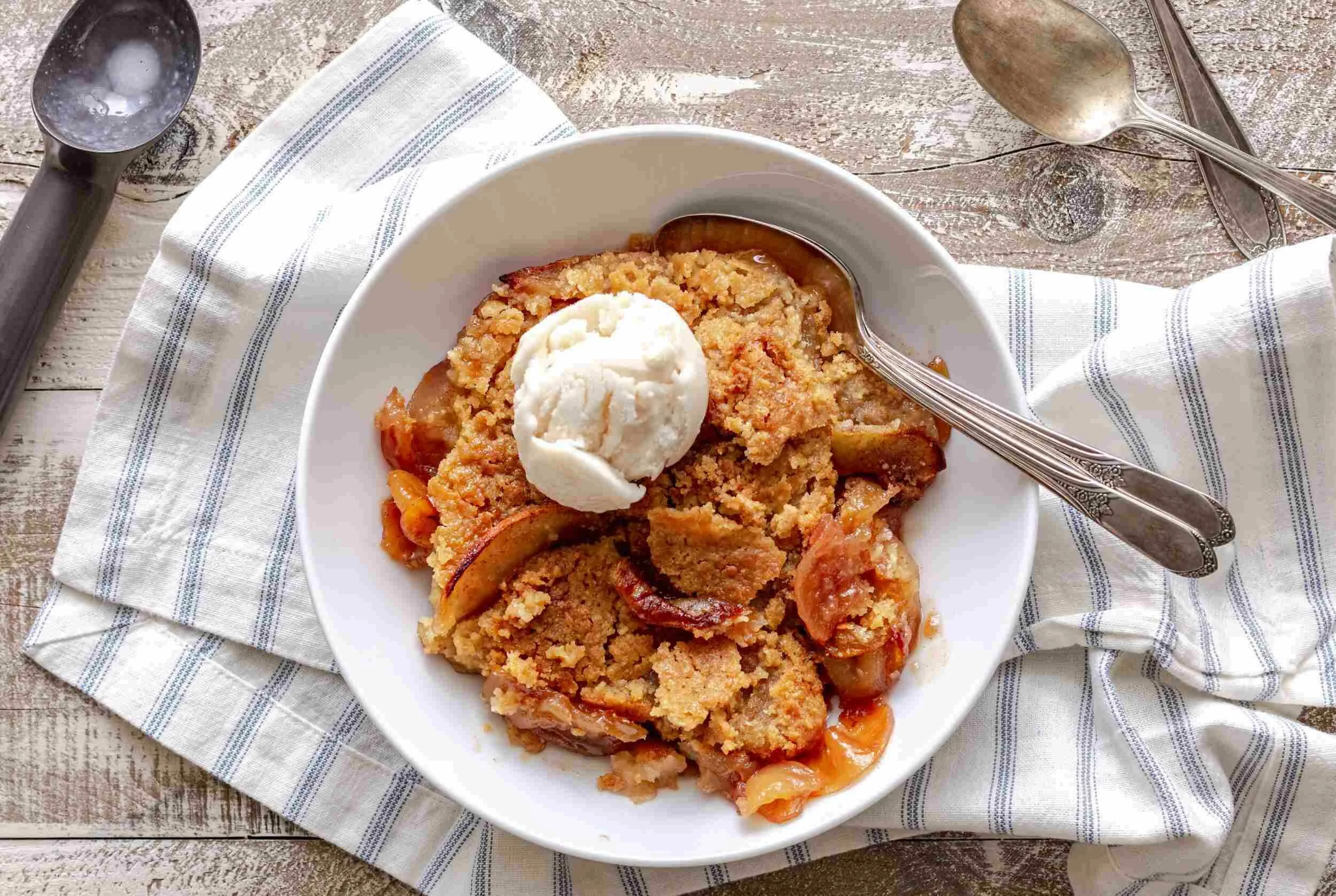 Grilled Apple Crisp | Holy Recipe
