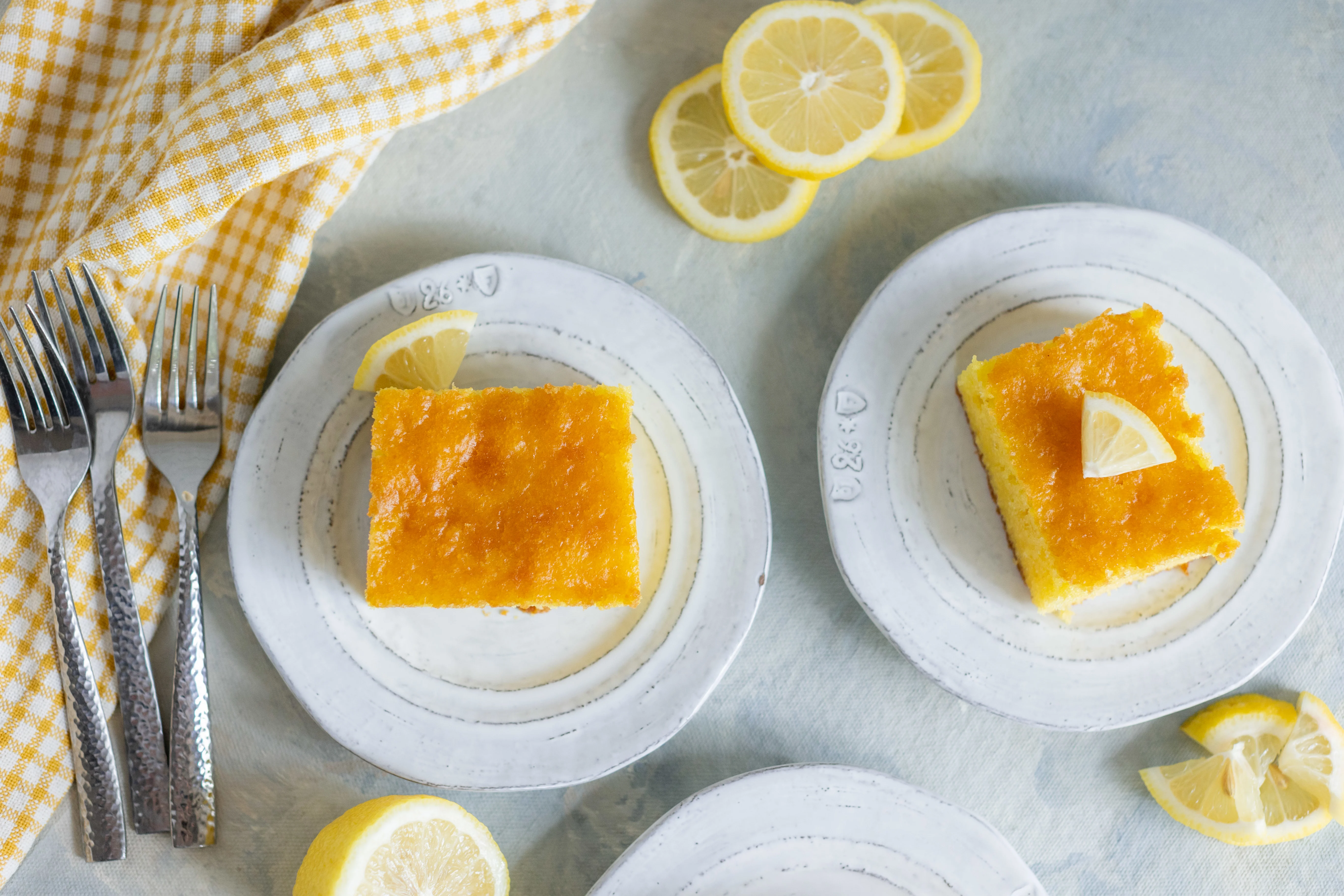 Luscious Lemon Cake | Command Cooking