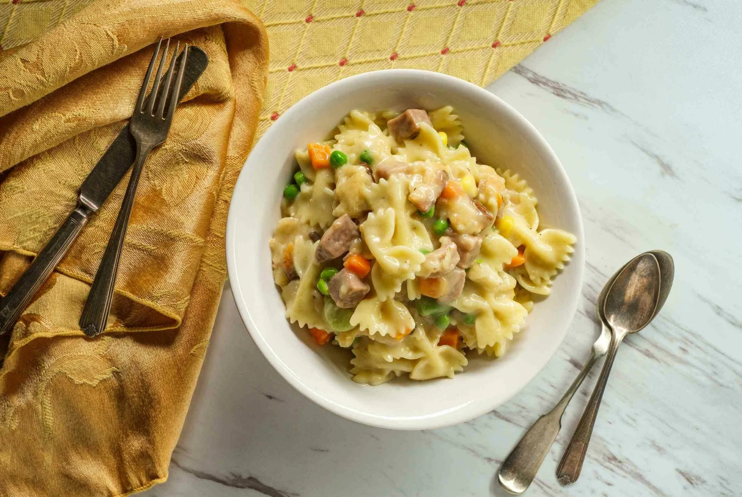 Chicken Pot Pie Bowtie Pasta | Recipe Reader
