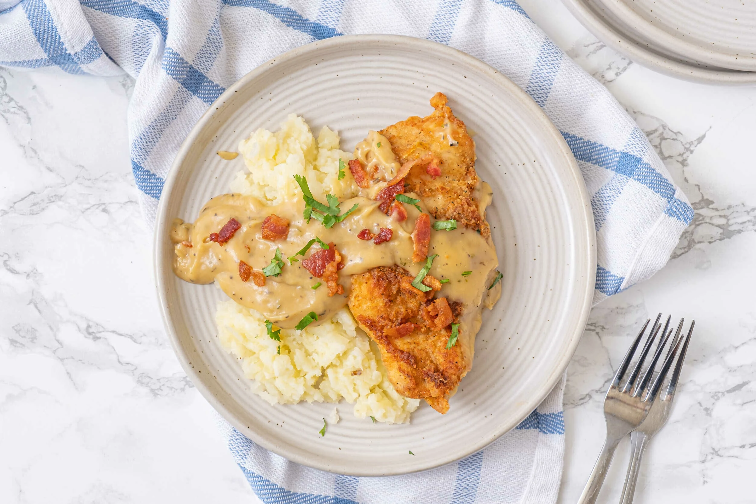 Smothered Chicken | Command Cooking