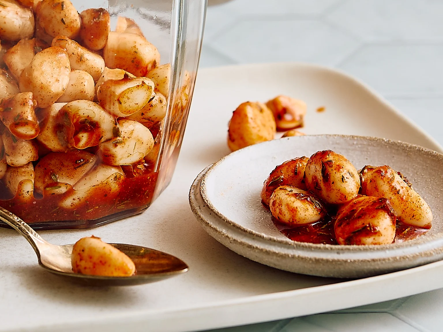 Kissy-Lips Pickled Garlic | Heartland Cooking