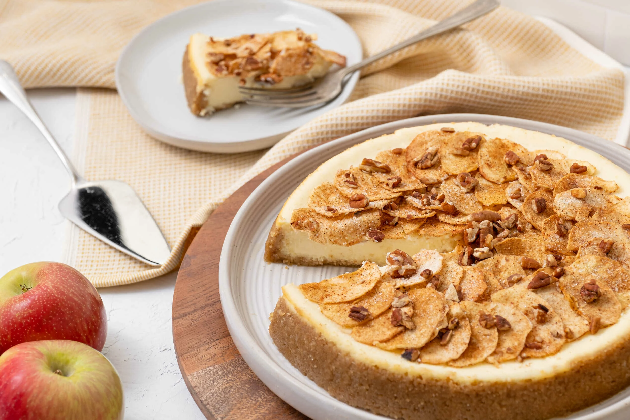 Autumn Delight Cheesecake | Mama's Cooking