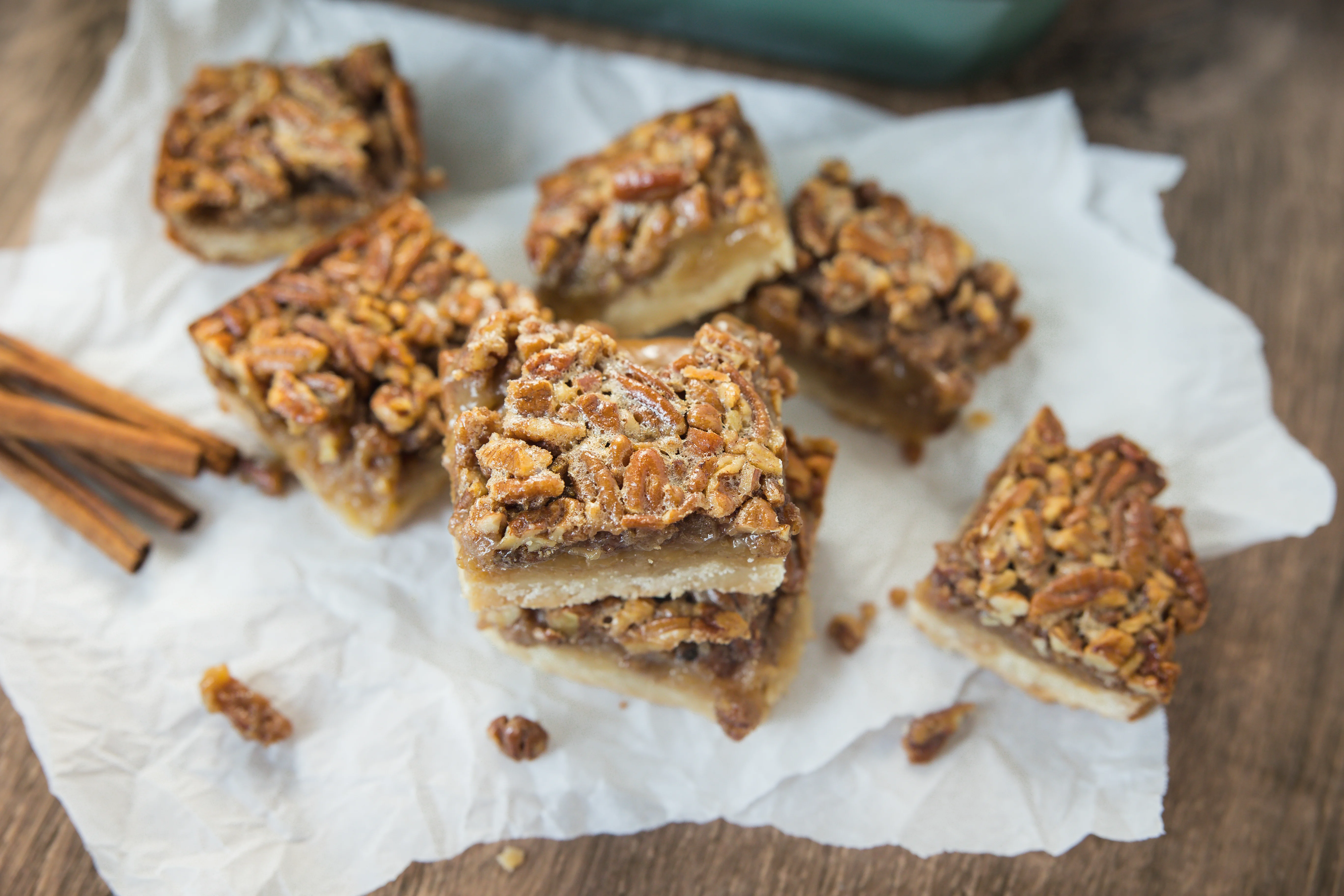 Potluck Pecan Pie Bars | Mama's Cooking