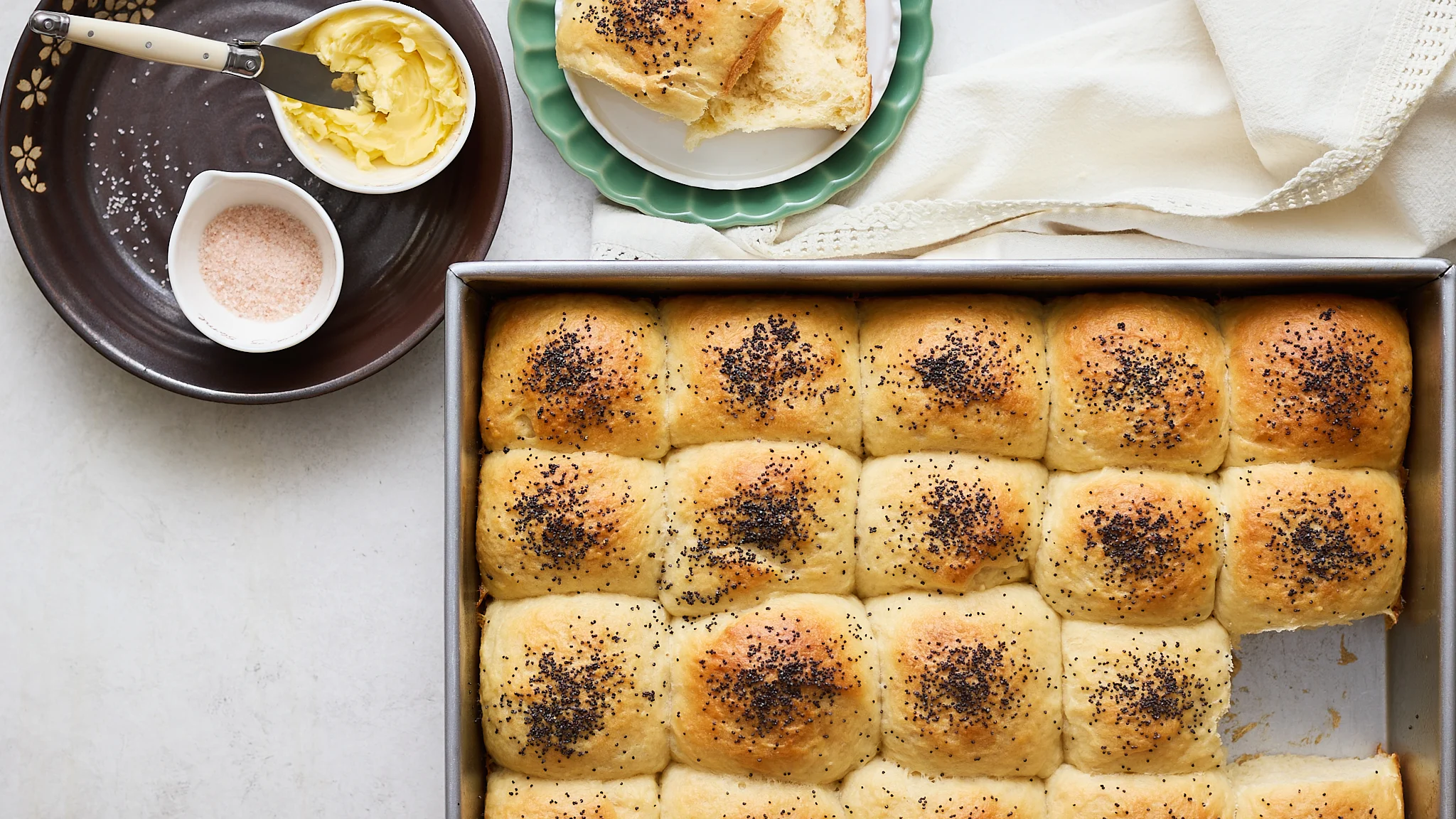 Pennsylvania Tea Rolls | Mama's Cooking