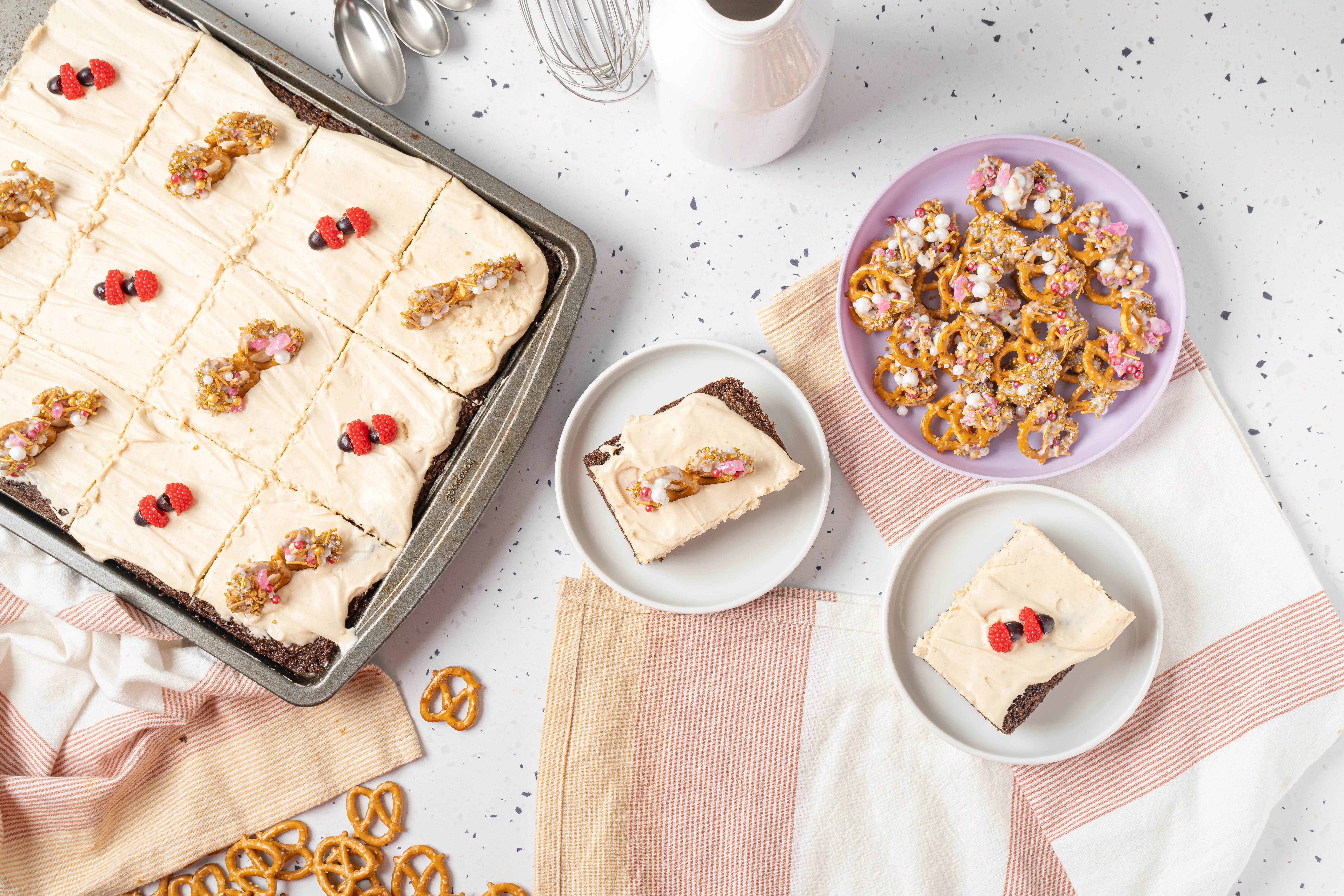 Butterflies & Bumblebees Cake | Command Cooking