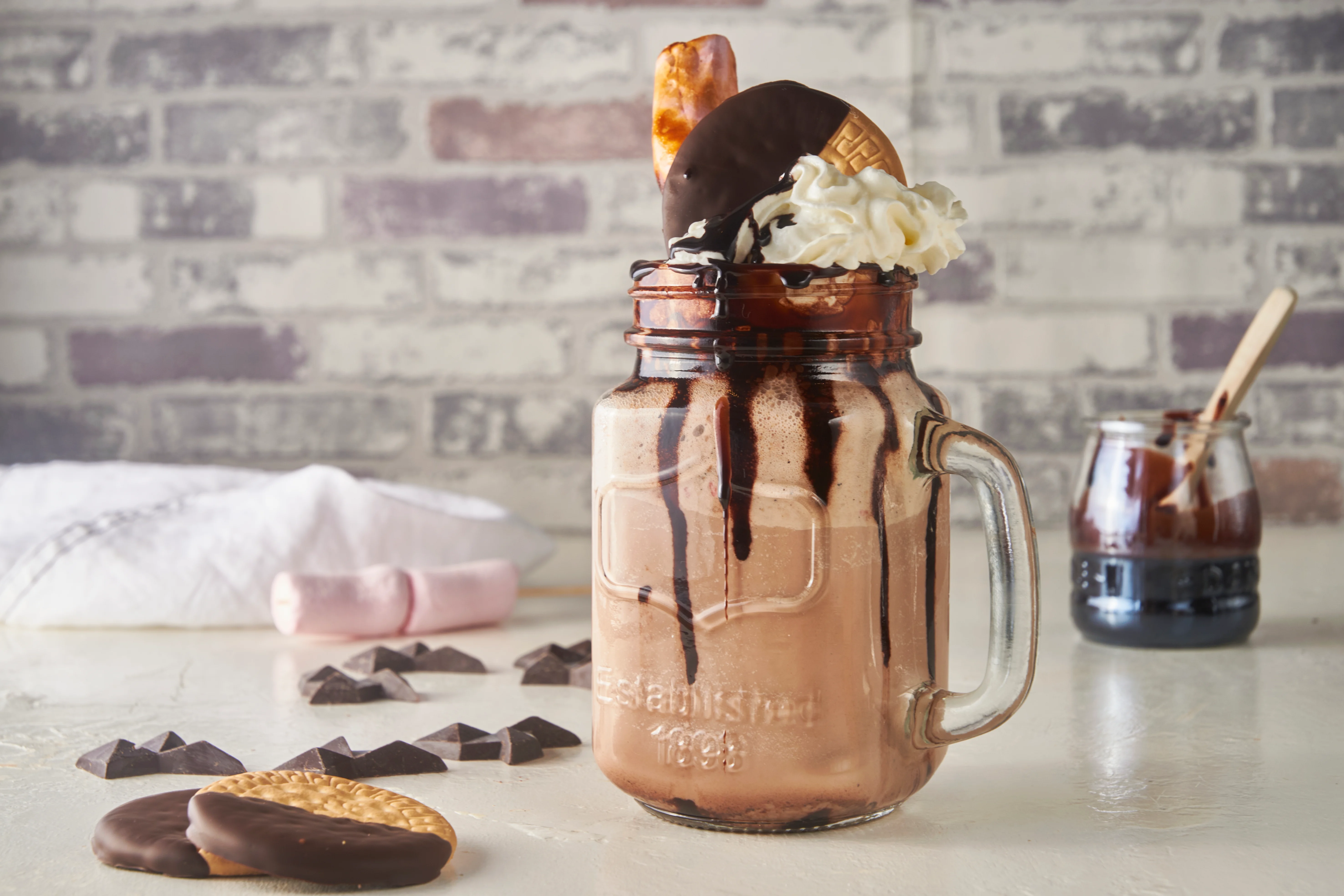 S'mores Milkshake | Mama's Cooking