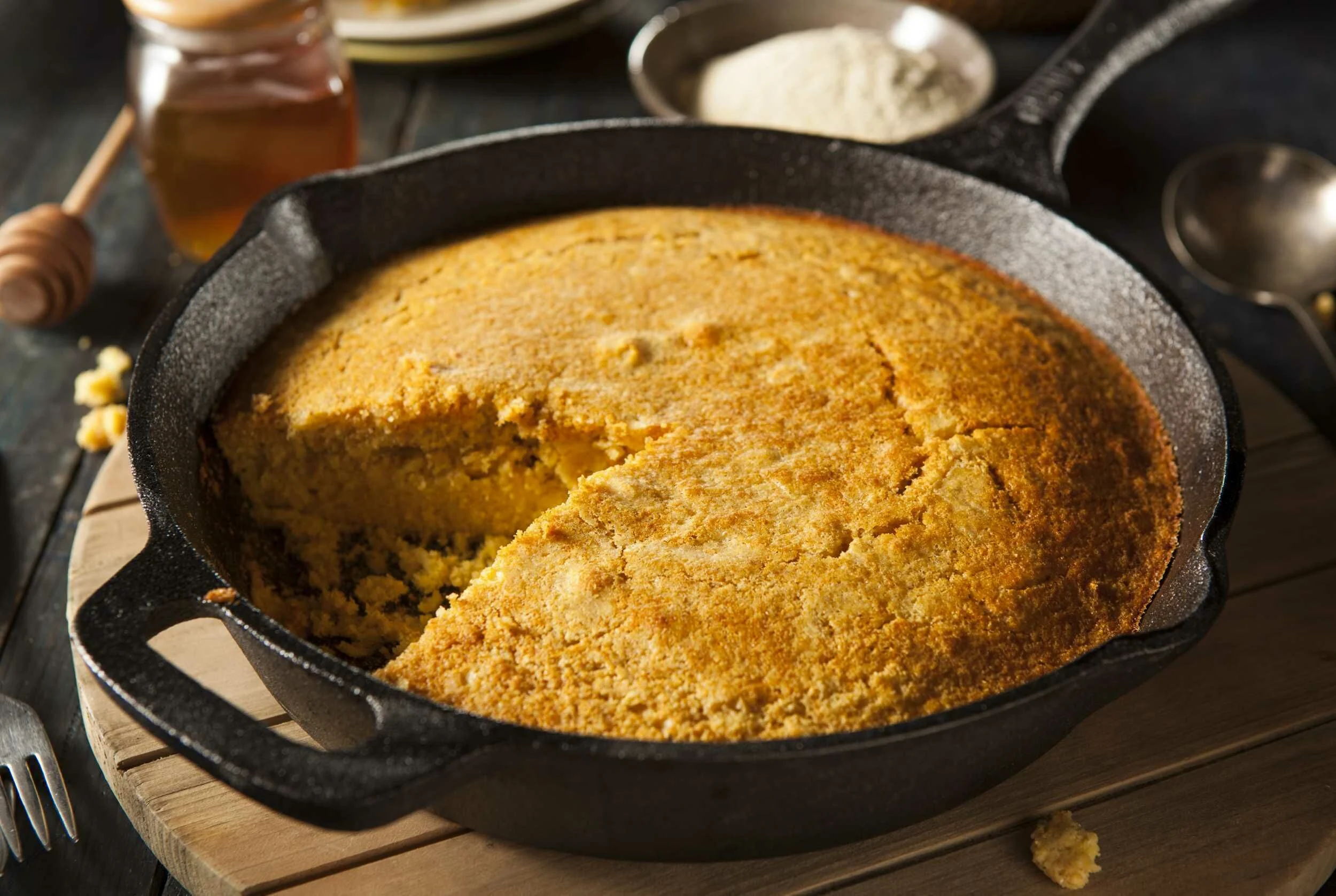 Skillet Cornbread | Command Cooking