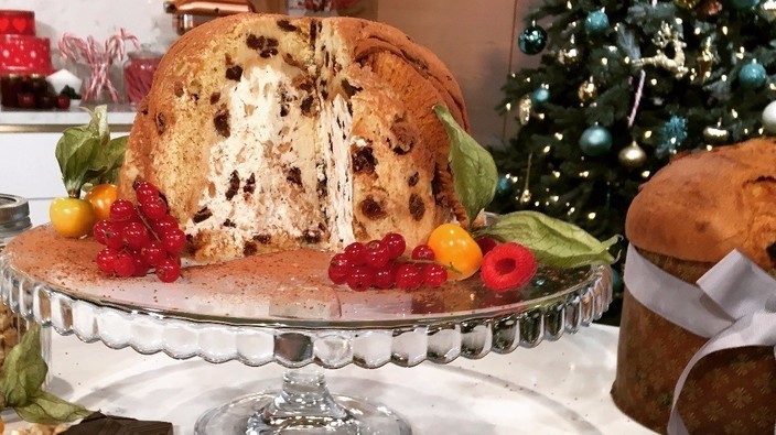 Gino D’Acampo's Italian Christmas pudding | This Morning