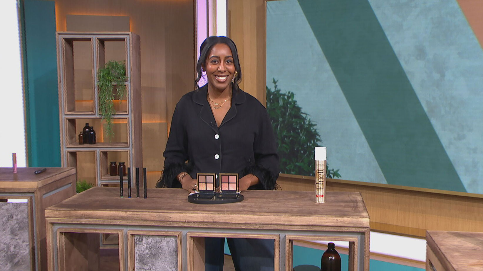 Christmas party makeup bag essentials | This Morning