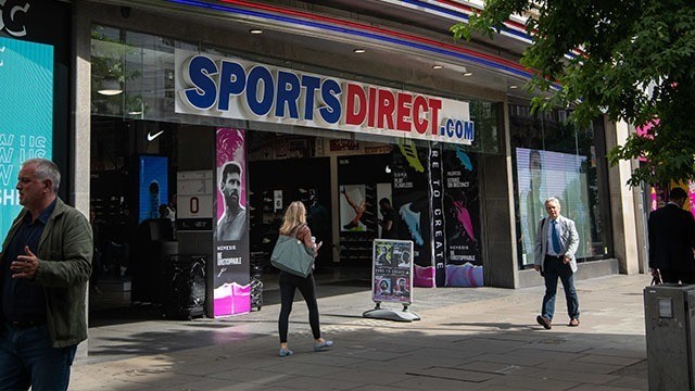 Sports Direct U-turns on opening after backlash | This Morning
