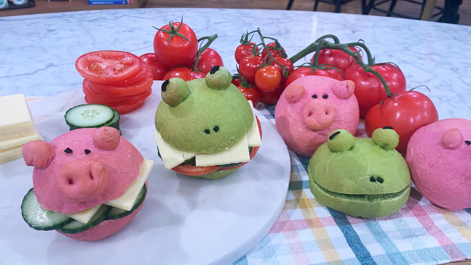 Juliet Sear’s animal rolls perfect for little ones! | This Morning