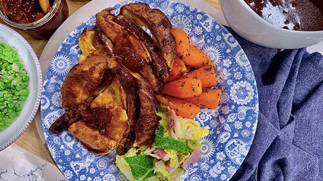 John Torode's toad in the hole | This Morning