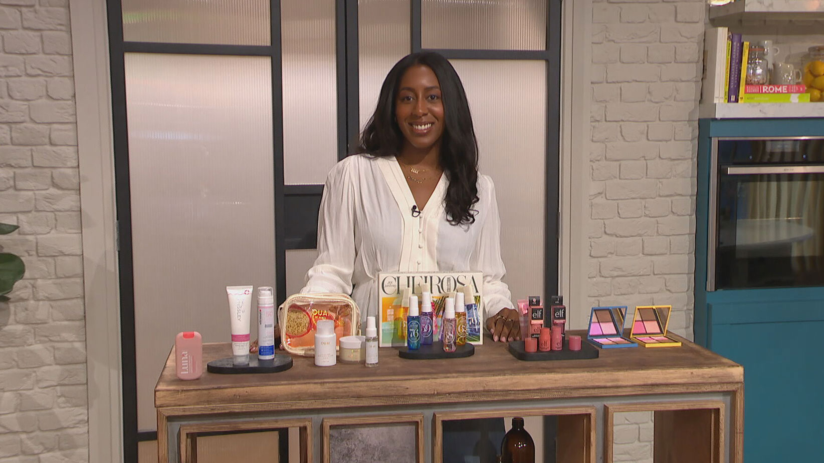 Holiday beauty must haves for all your summer travel needs | This Morning