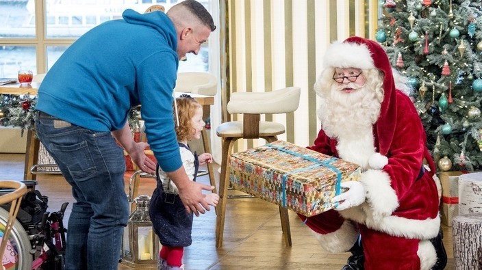 The little girl who can finally walk meets Santa | This Morning