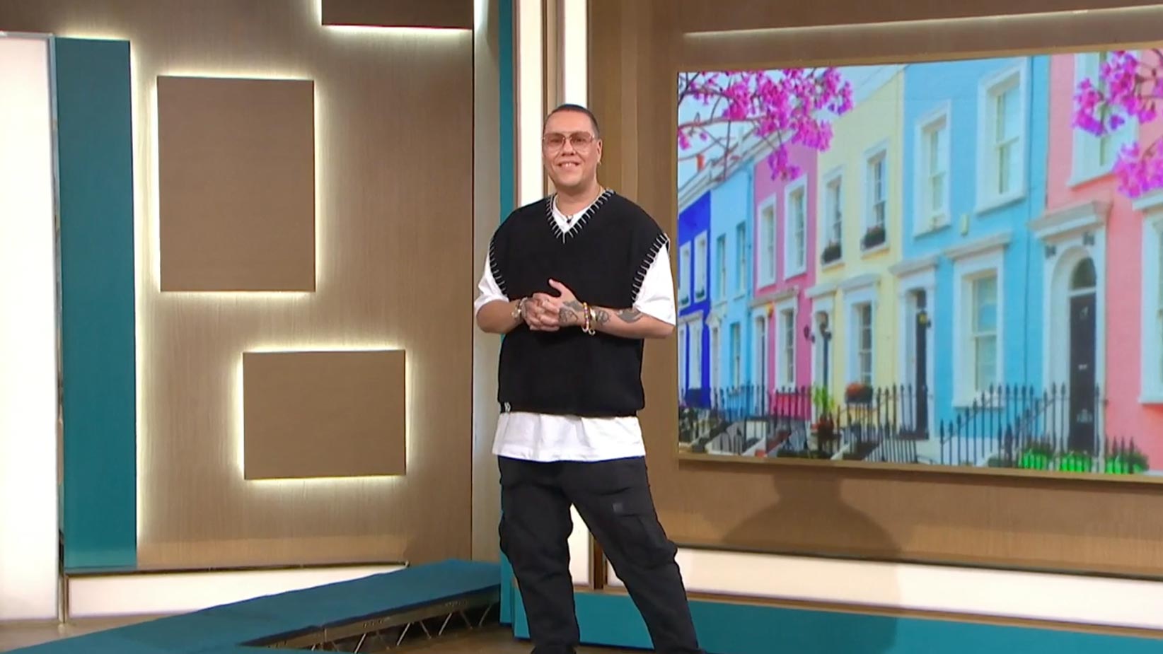 The stylish skirts you need for as little as £15! | This Morning