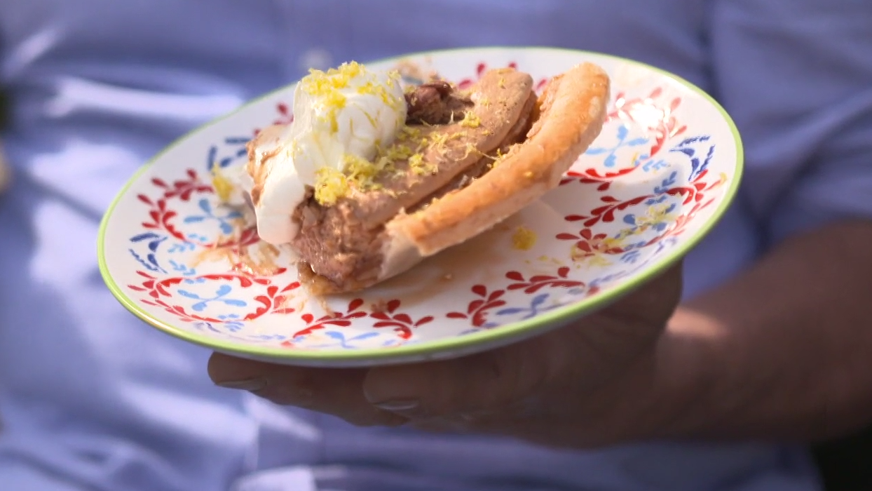 Phil Vickery's gypsy tart | This Morning