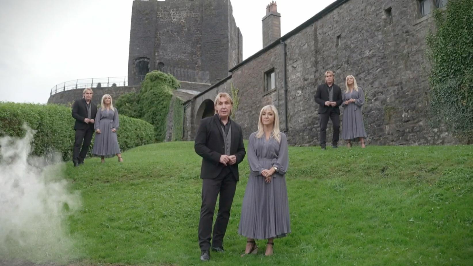 The Speakmans investigate the country's most common superstitions ...