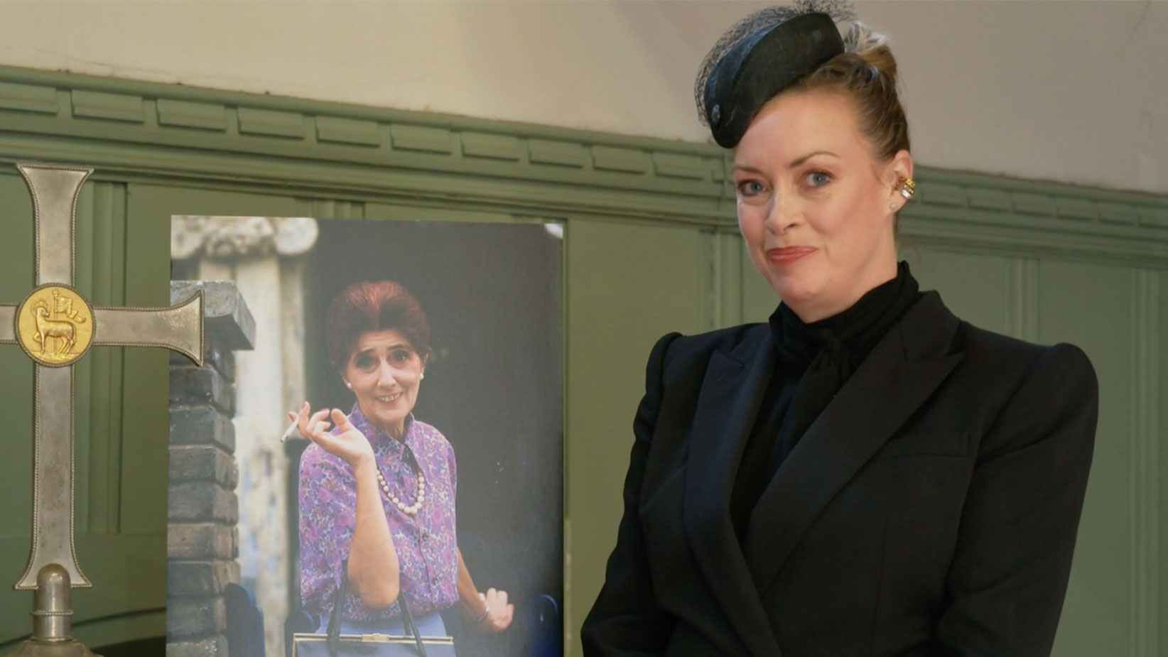 Behind the scenes of EastEnders as we say goodbye to Dot | This Morning