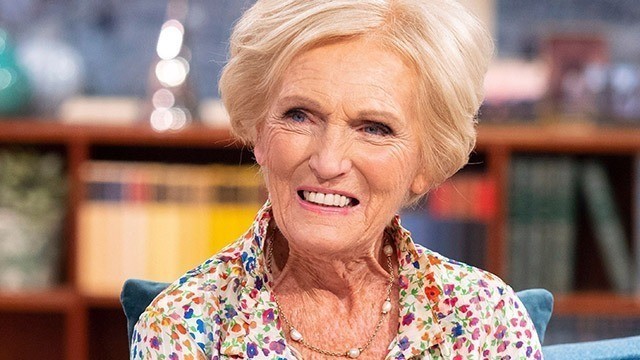 Quick Cooking with Queen of Baking Mary Berry | This Morning