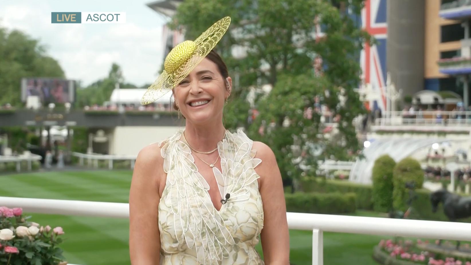 Dress to impress with the top summer occasionwear outfits | This Morning