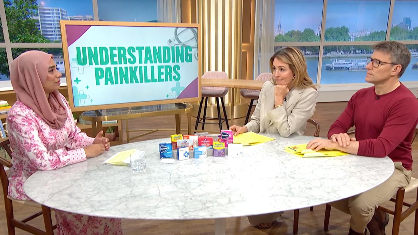 The side effects of taking painkillers as one in 10 Brits rely on them ...