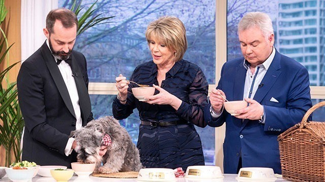 How to have dinner with your dog | This Morning