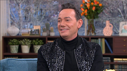 Craig Revel Horwood is taking glitter across the nation | This Morning