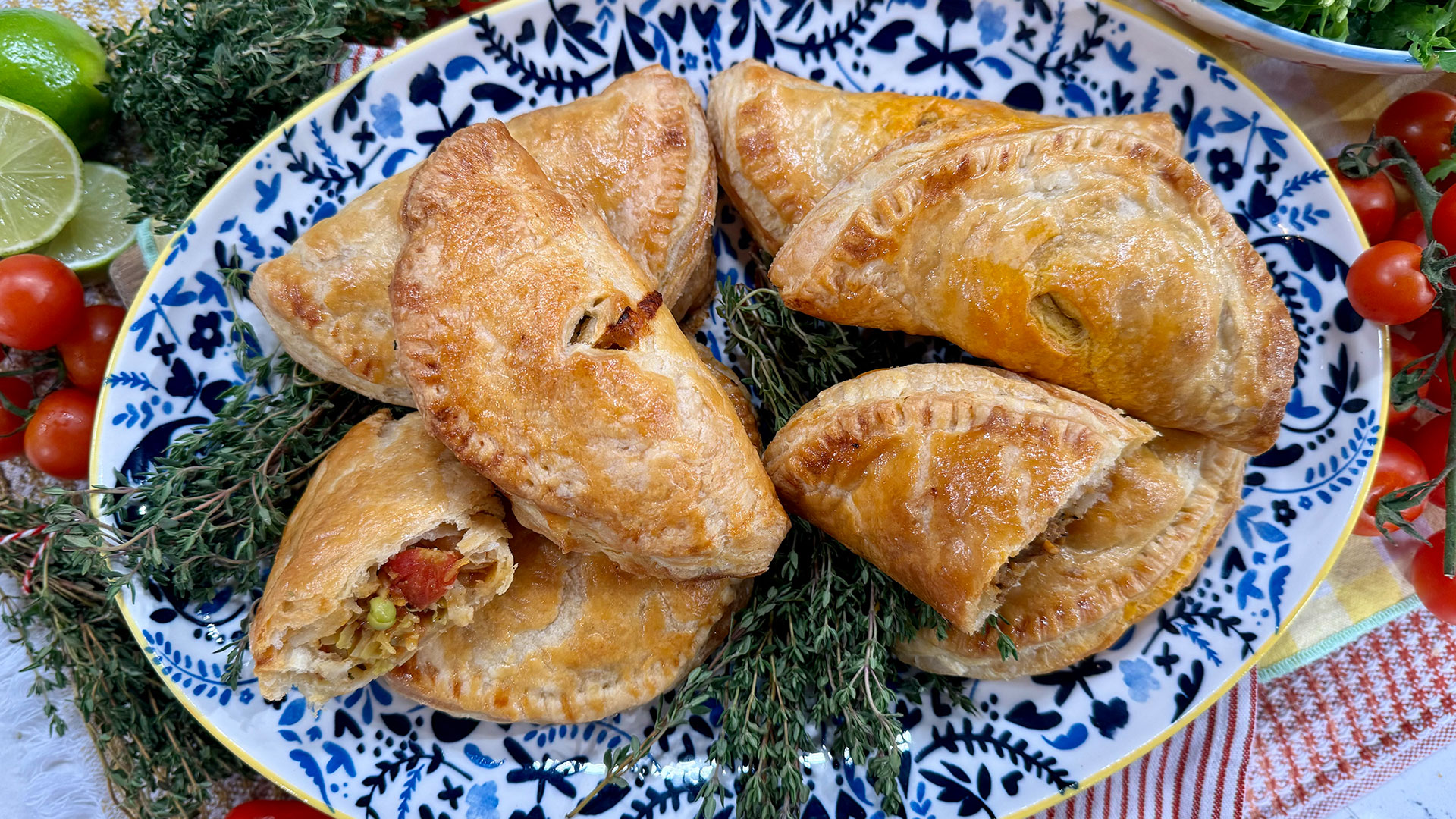 Rustie Lee’s curry patties | This Morning