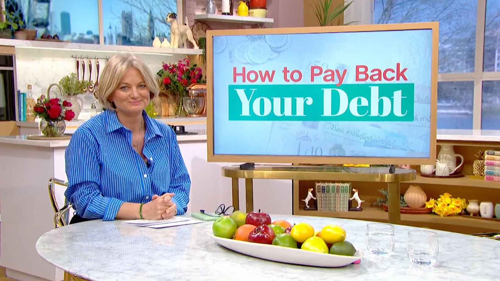 Late bills, credit cards & loan repayments piling up? Here’s how to pay ...