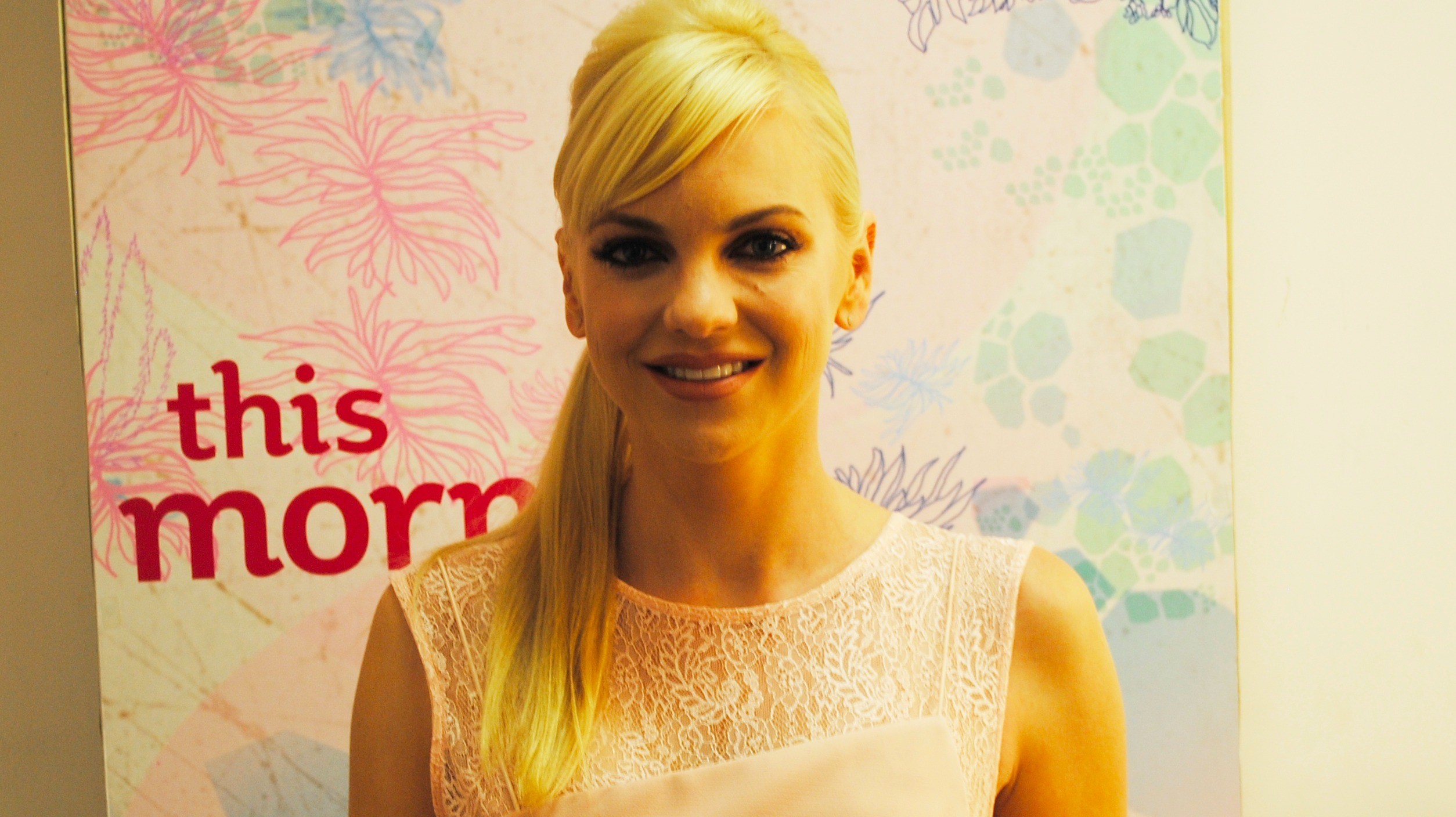 Anna Faris and Allison Janney stay Mom | This Morning