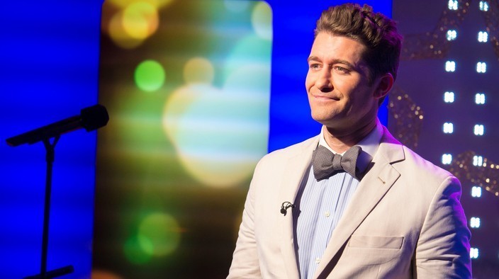 A merry Christmas medley from Mr Schue | This Morning