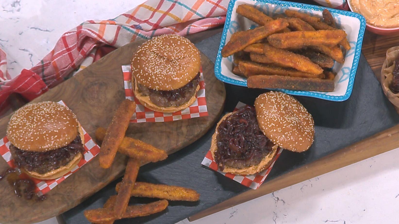 April Jackson's juicy harissa lamb burgers | This Morning