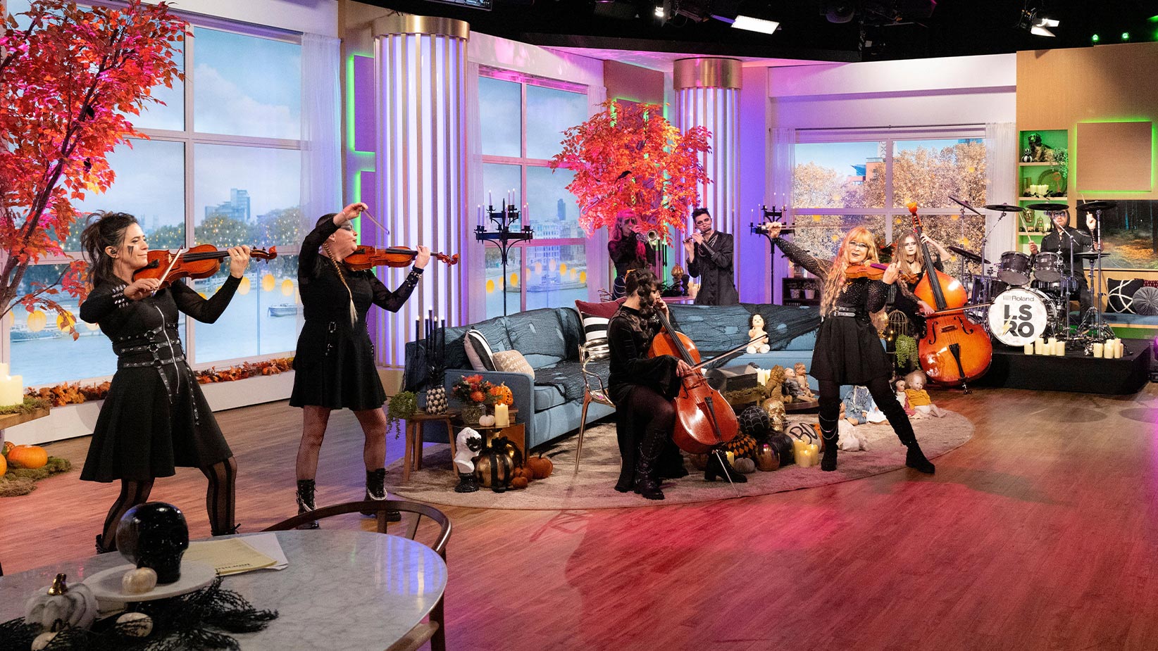 A devilish performance from the London Symphonic Rock Orchestra! | This ...