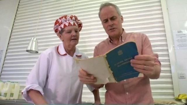 The dinner lady keeping it old school | This Morning