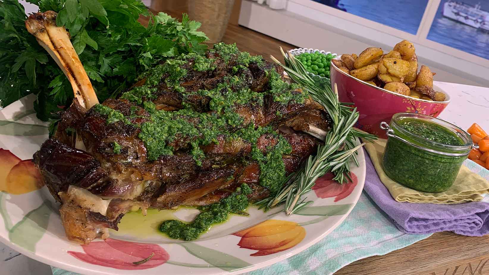 Phil Vickery's roast lamb | This Morning