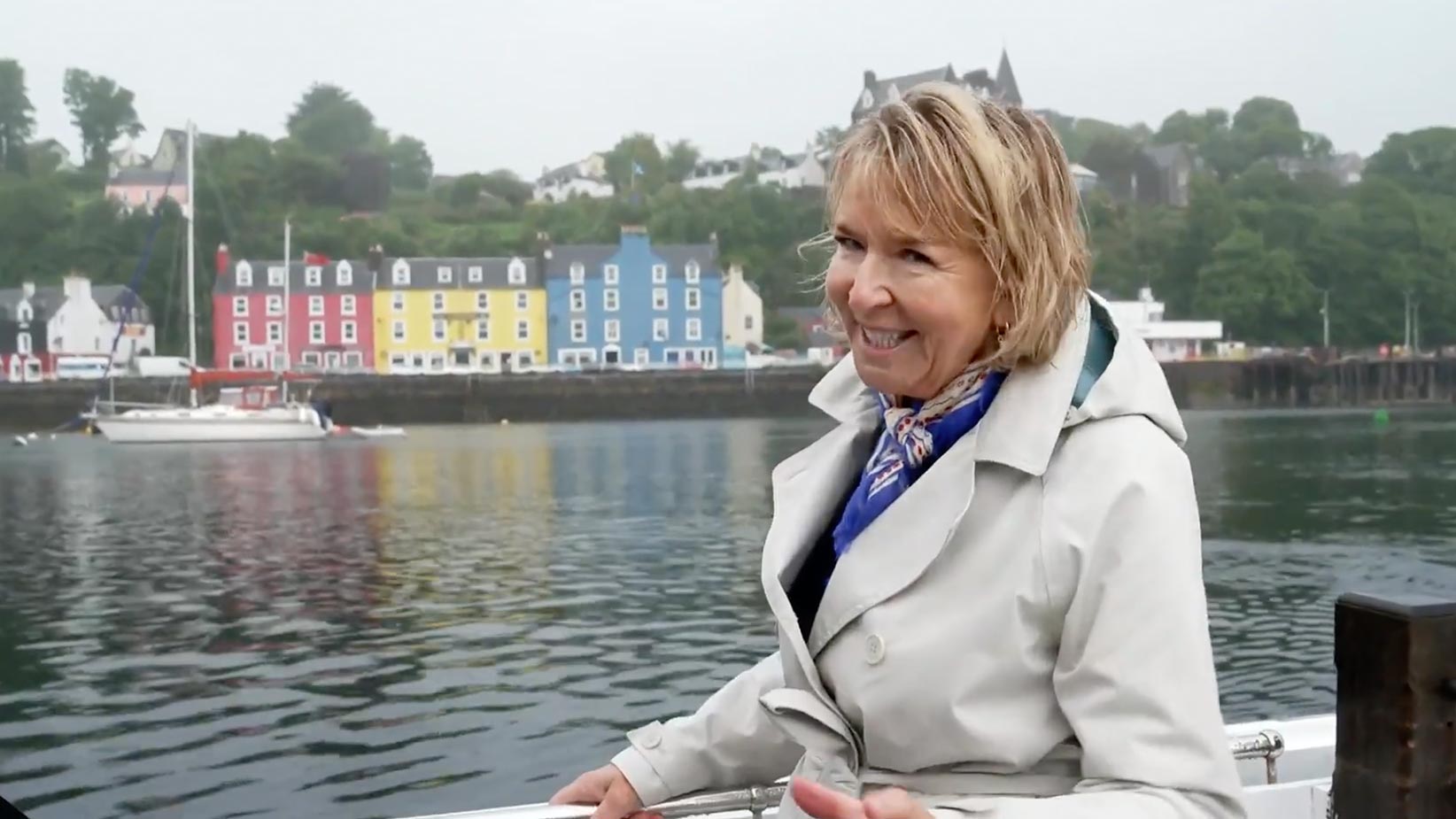 Fern Britton takes in the sights of the Isle of Mull! | This Morning