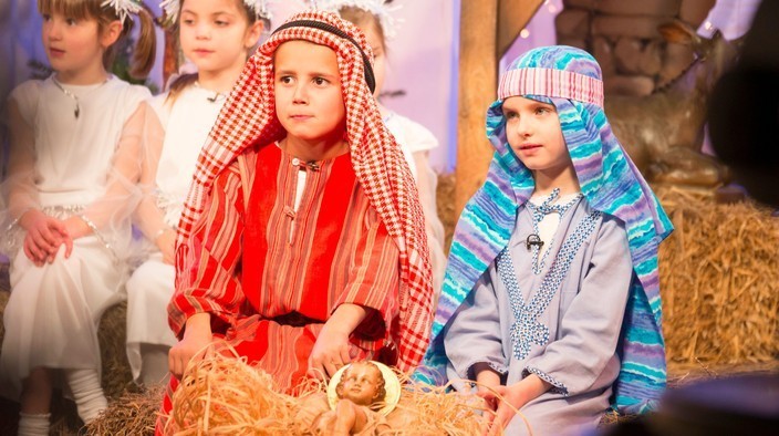 Nativity! Mary and Joseph leave Bethlehem with their baby Jesus | This ...