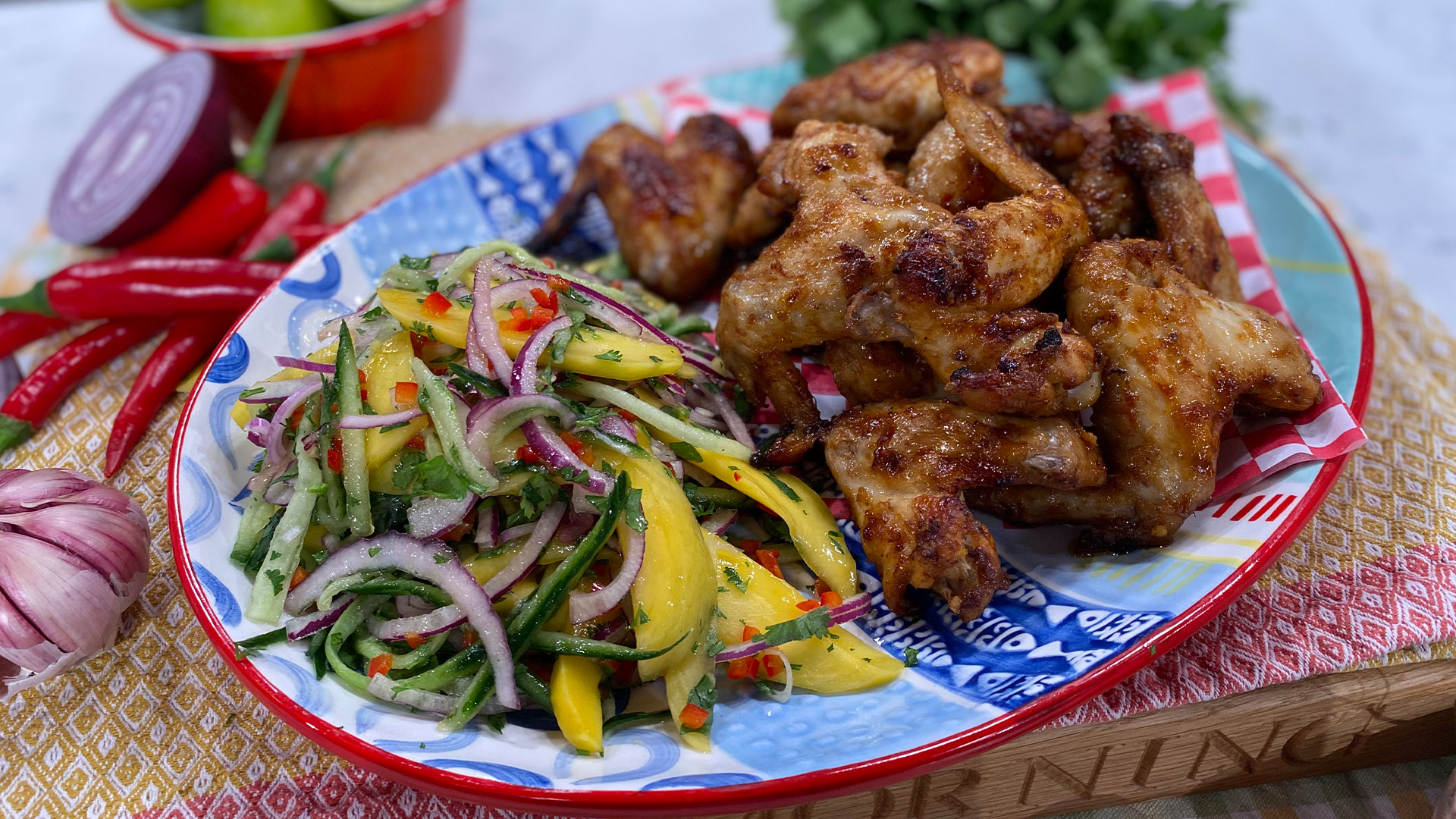 Rustie Lee's sticky chicken wings | This Morning