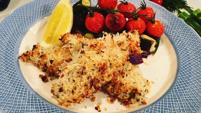 Davina's crunchy buttermilk chicken | This Morning